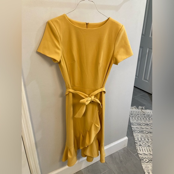Calvin Klein | Dresses | Calvin Klein Yellow Short Sleeve Dress Size 2 ...
